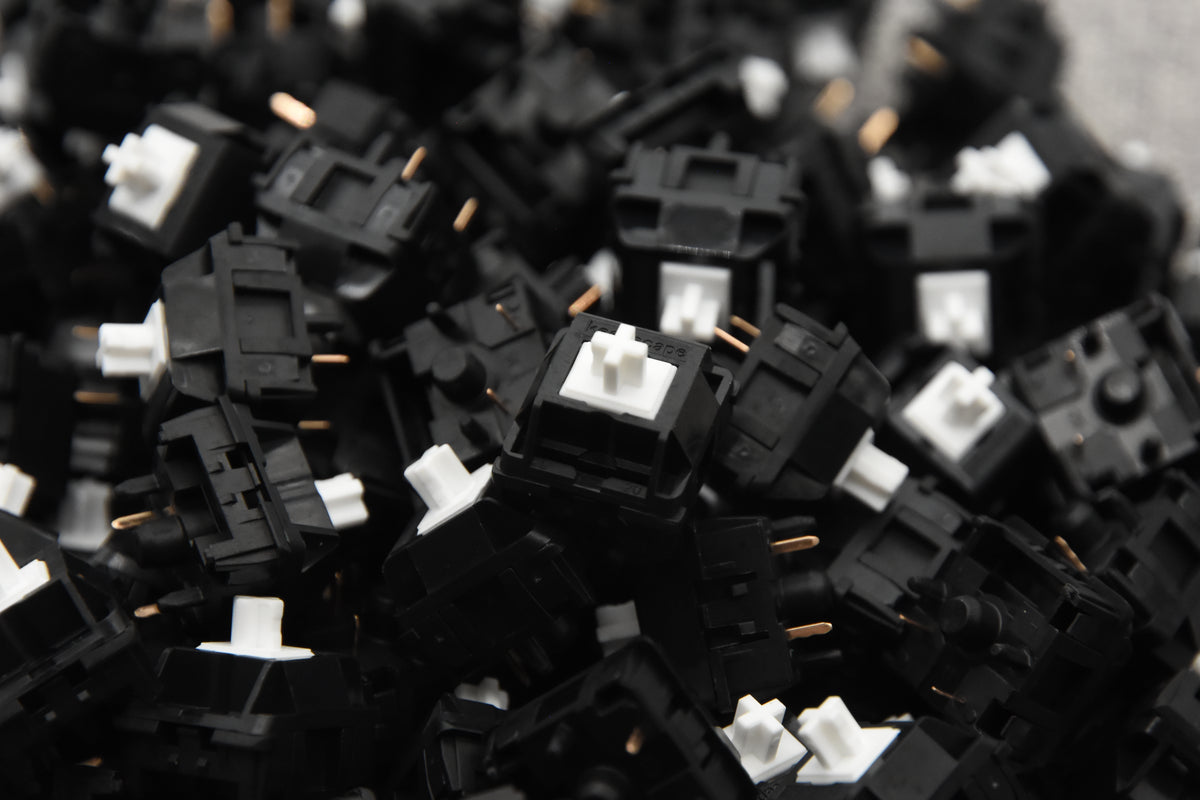 High-Quality HMX Keyboard Switches – For Smooth Performance