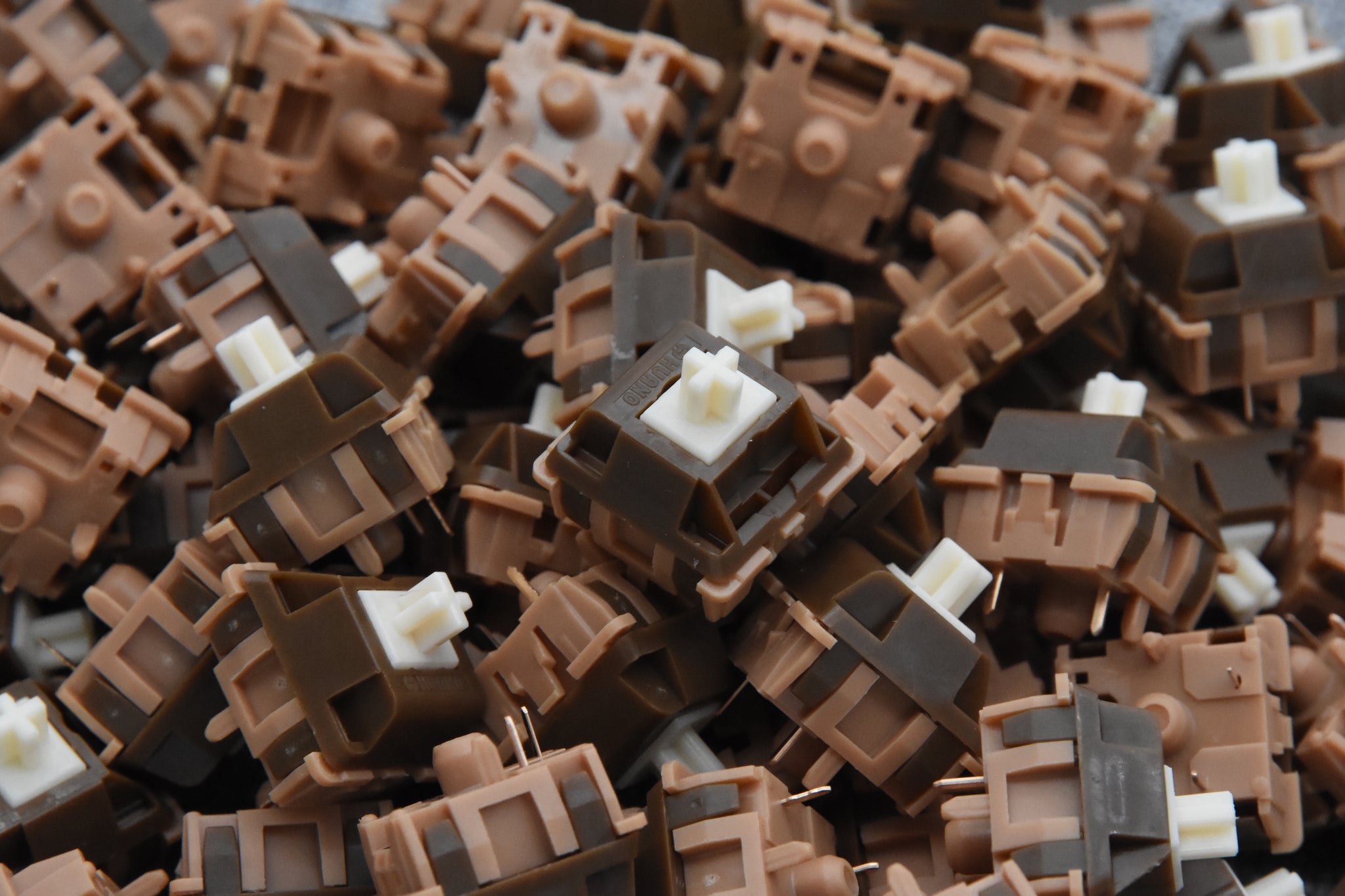 Huano Caramel Latte Linear Switches (10pcs) - Factory Lubed for a ...