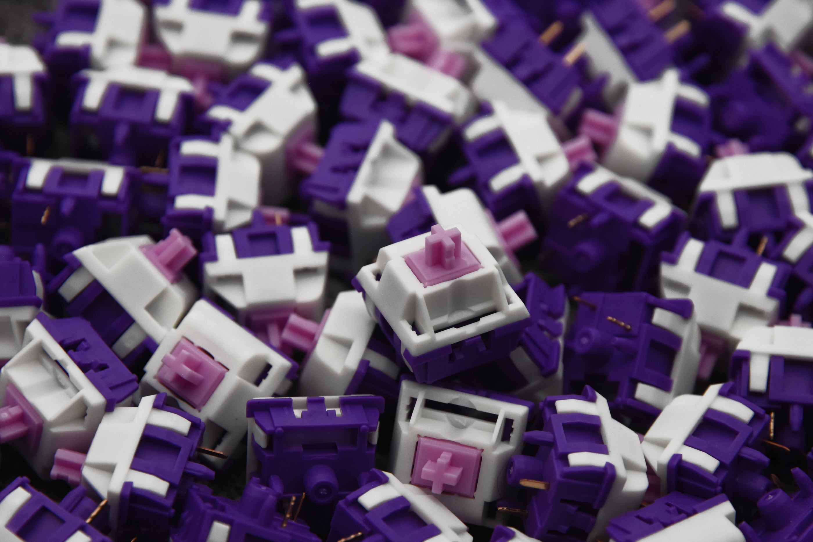 Keygeek x Unikeys Purple Dawn Linear Switches - Factory Lubed (10pcs) | Elegant & Smooth