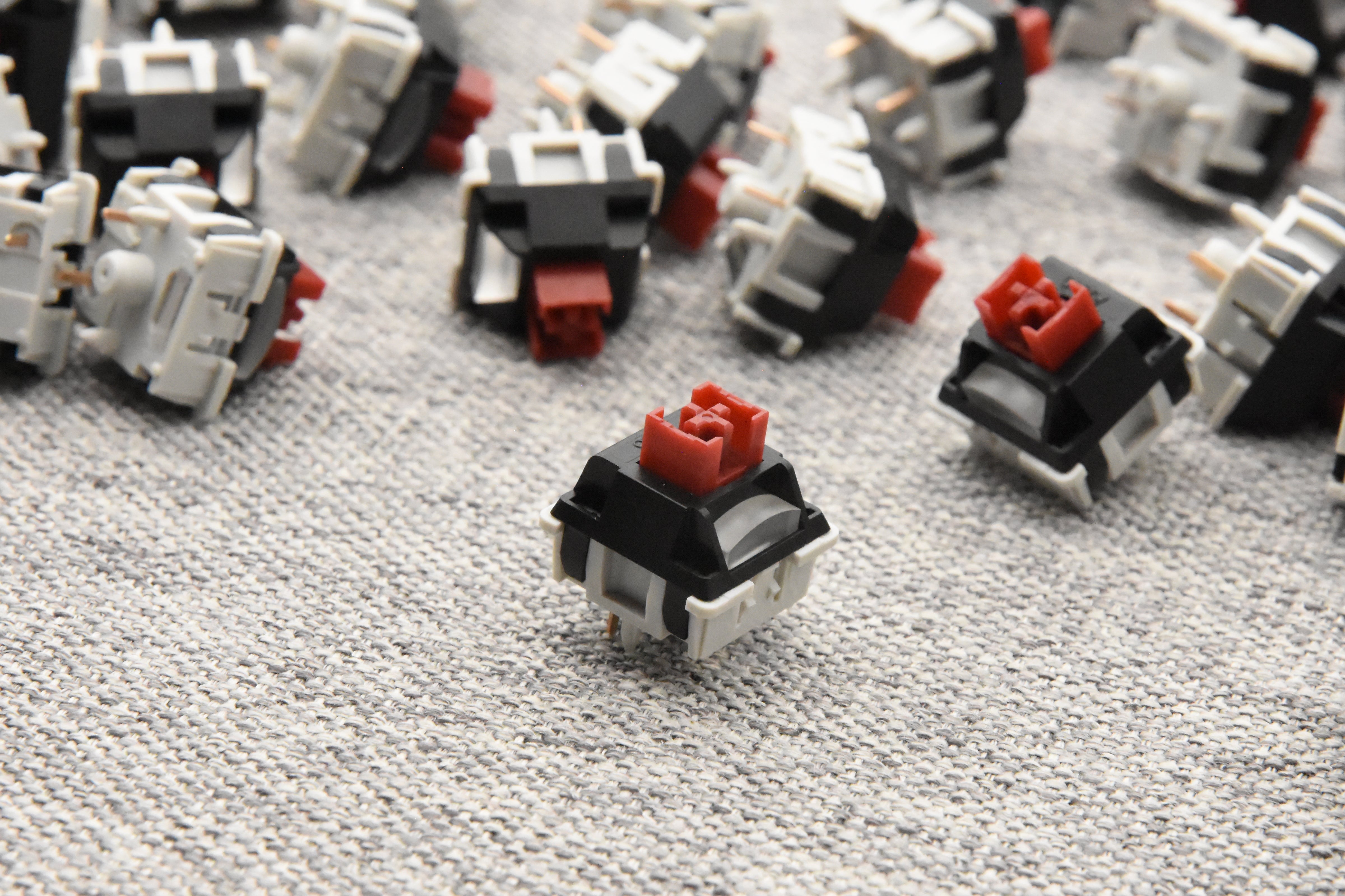 Akko Dracula Linear Switches (10pcs): Smooth and Consistent Linear ...