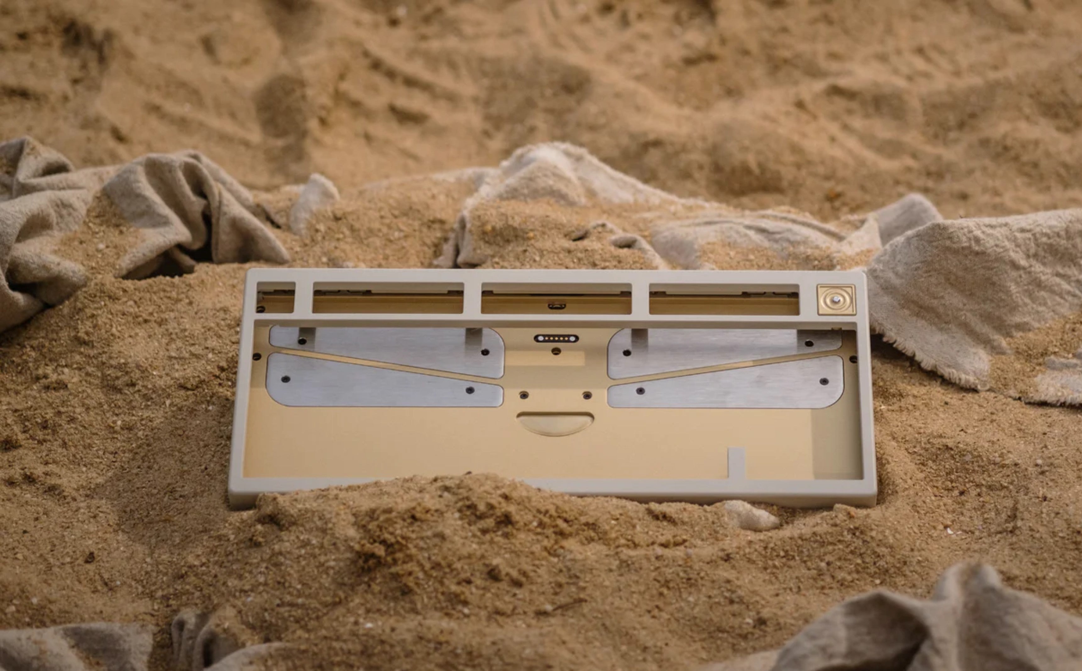 QWERTYKEYS Neo75 CU Keyboard Kit - Build Your Own Custom Mechanical ...